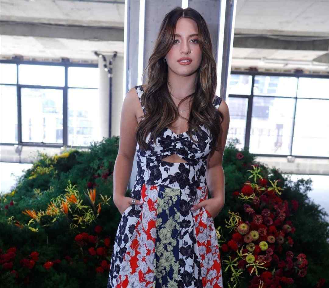 Mackenzie Ziegler Vermögen 2025 Einkommen, Gehälter, Wiki, Bio